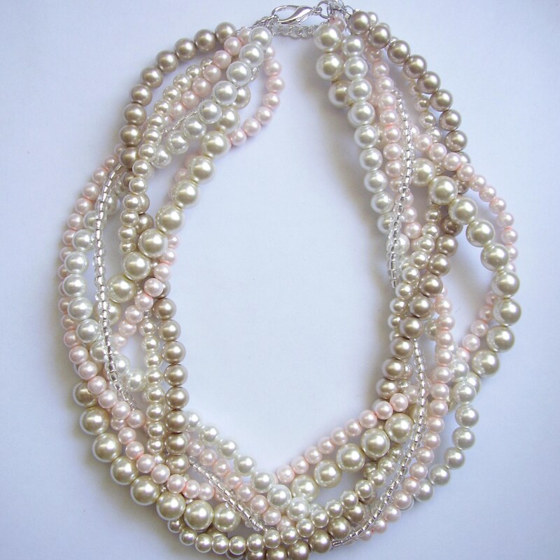 Chunky Pearl Necklace - Etsy