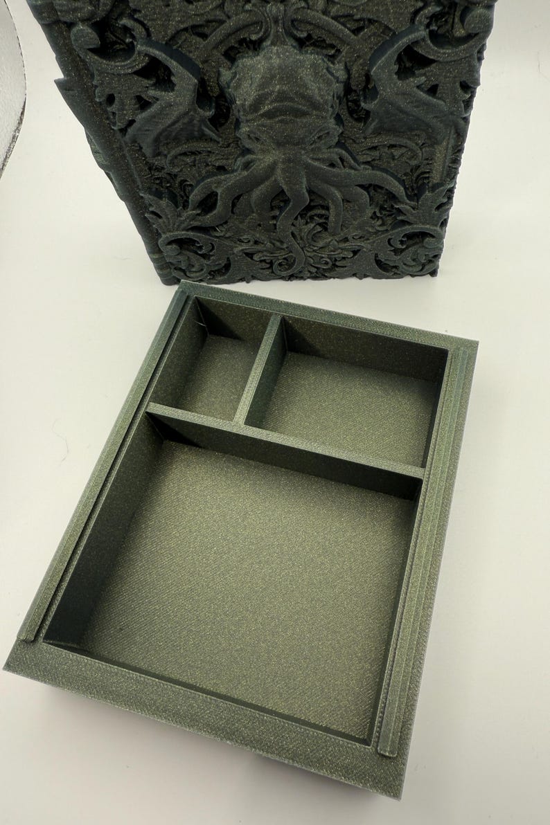 Cthulhu Lovecraft Hidden Card & Dice Tray Tome – Gothic Fantasy Secret ...