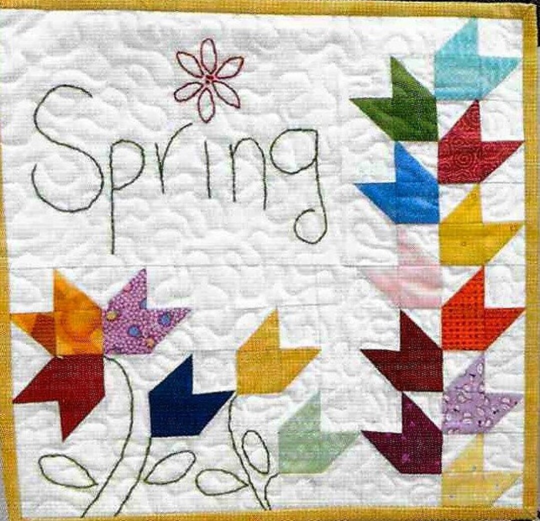 Quilt Pattern, Spring Tulips, Wall Hanging, Table Topper, Mini Tulip ...
