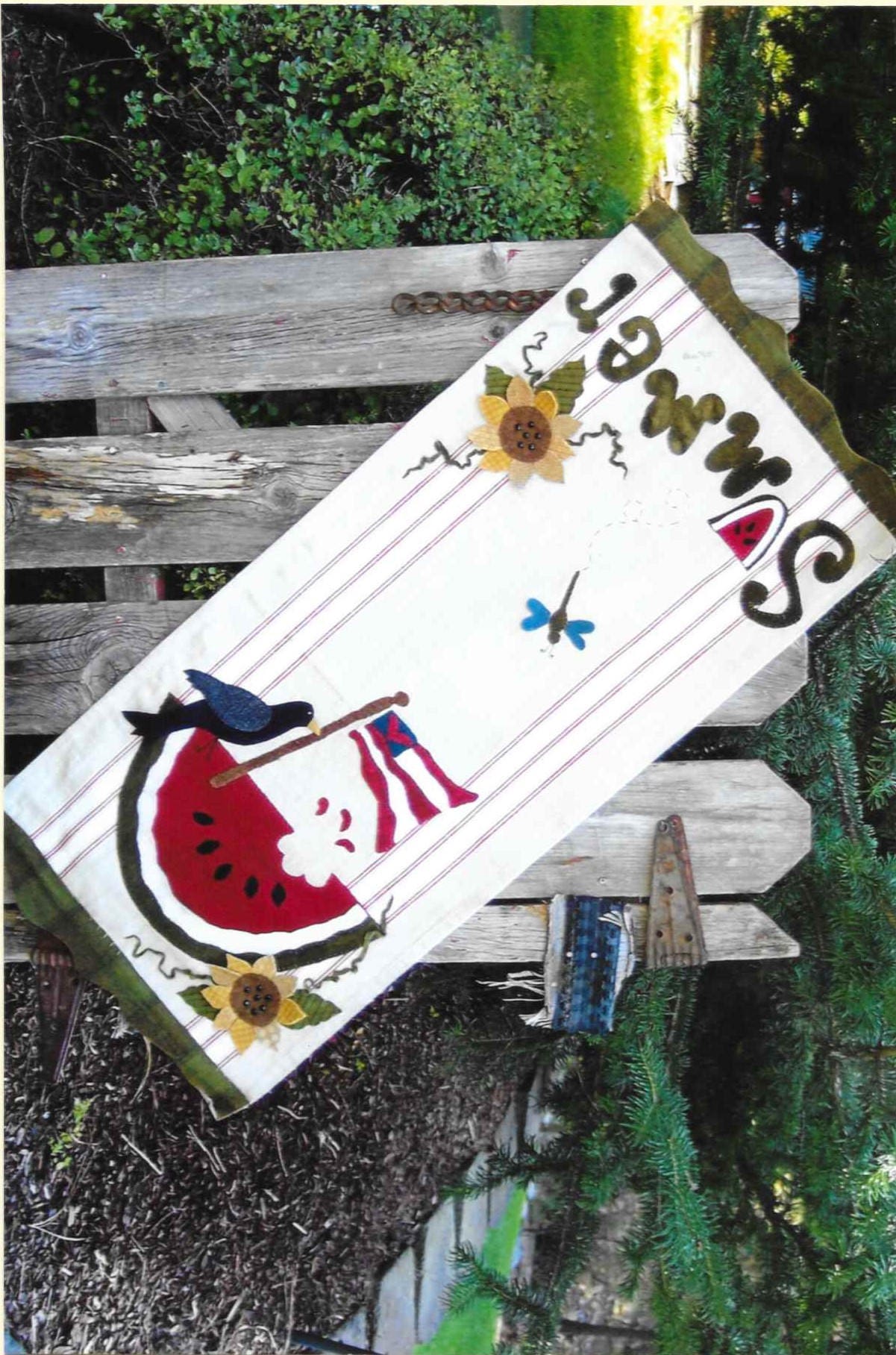 Wool Applique Pattern, Lazy Days of Summer, Wool Table Runner, Summer ...