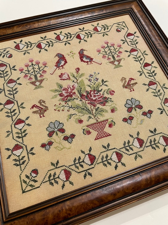 Counted Cross Stitch Pattern Roses for Ruby Sampler Roses - Etsy