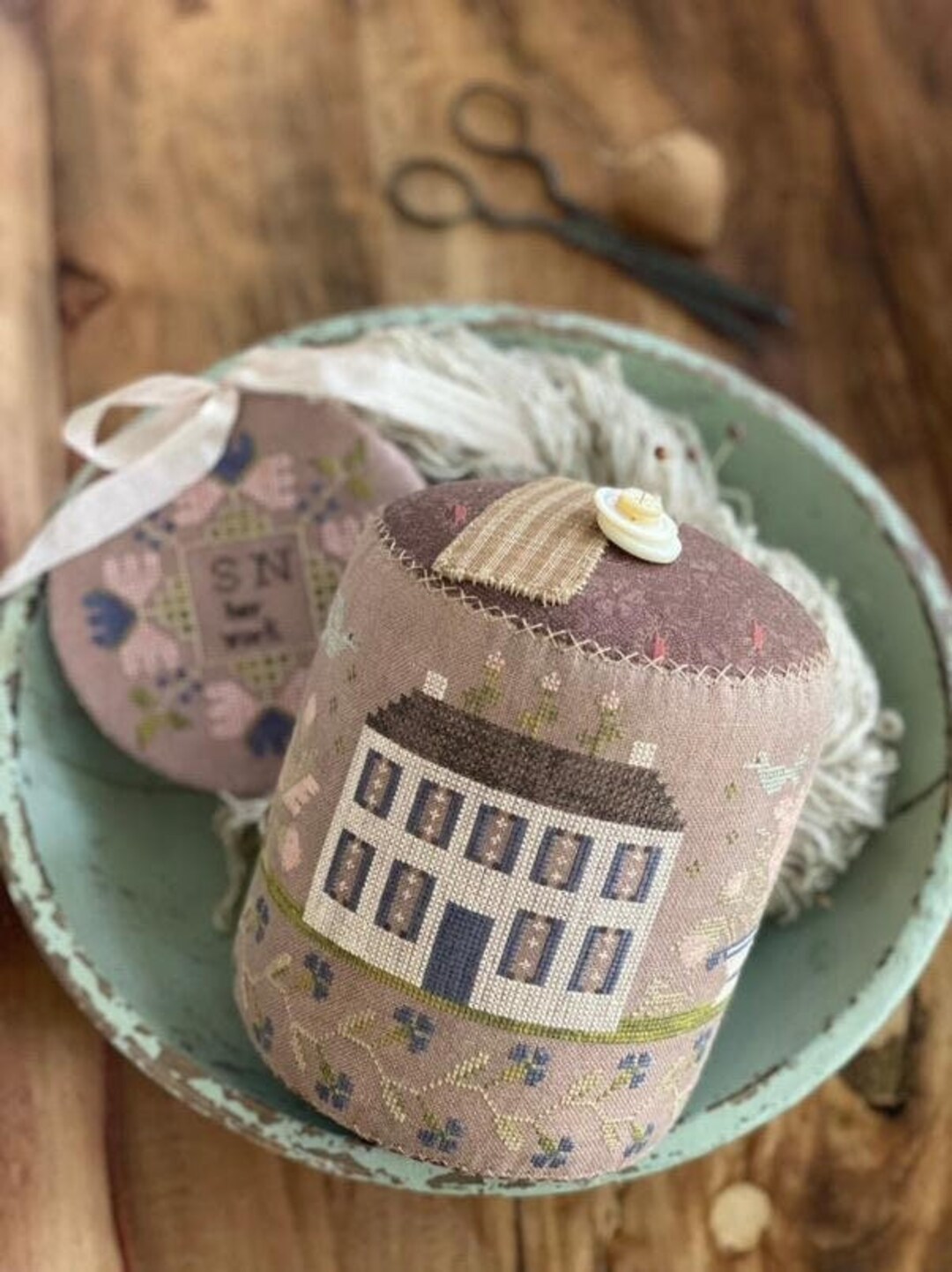 Counted Cross Stitch Pattern, Faded Garden, Pinkeep Drum, Needle Keep ...