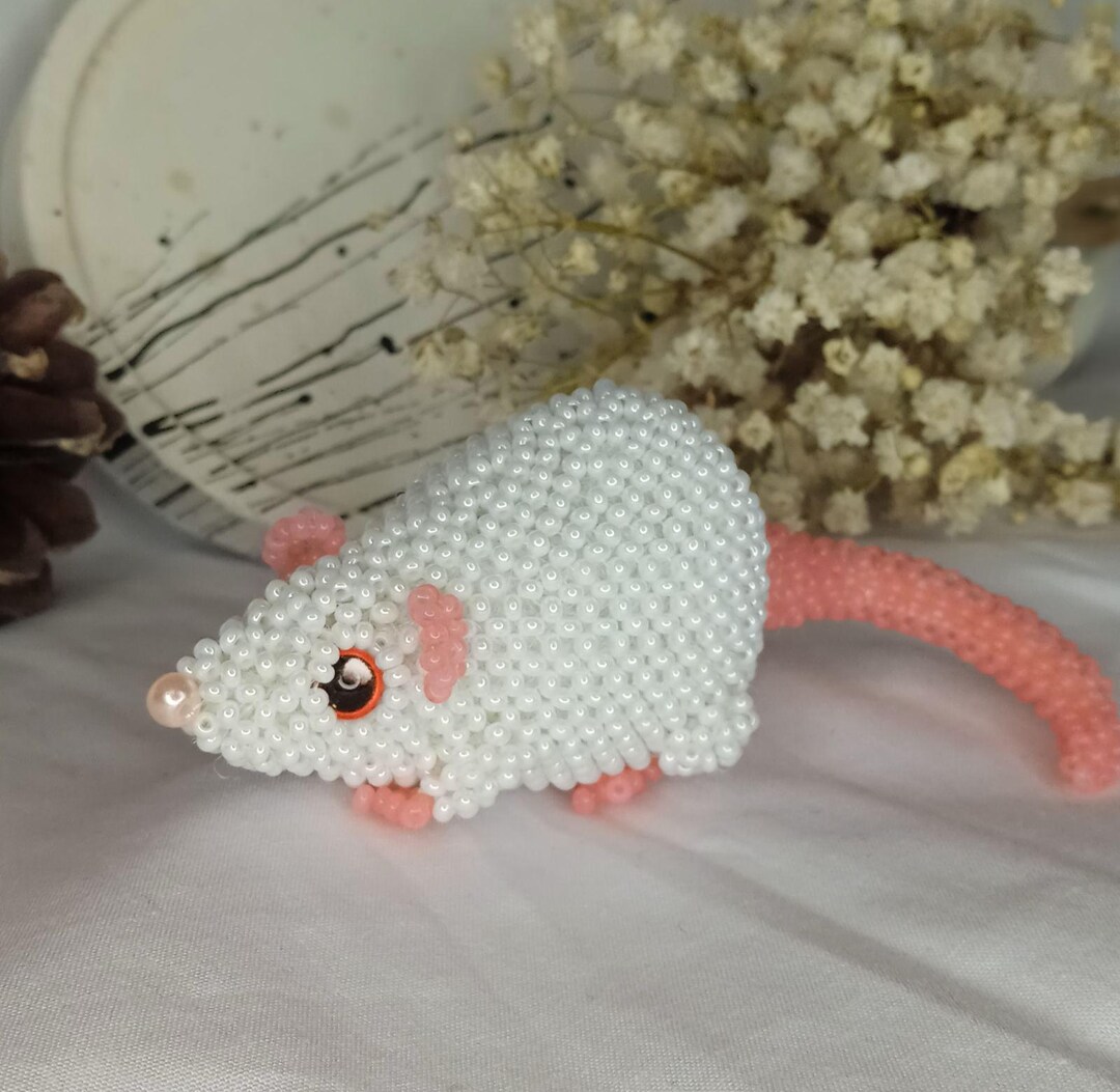 Beaded White Rat Figurine – Handmade Animal Sculpture & Unique Gift - Etsy