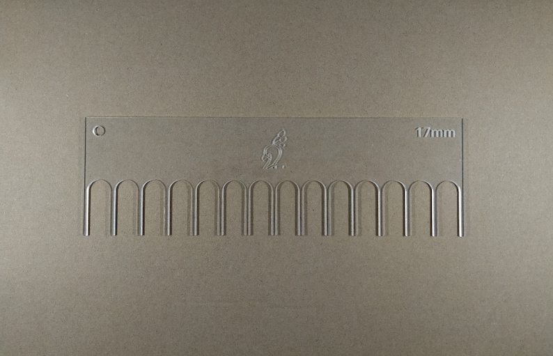 Dodin's Plastic Marbling Combs, Fine-wide-rake, Pro Set of 4 X 24cm 9 ...