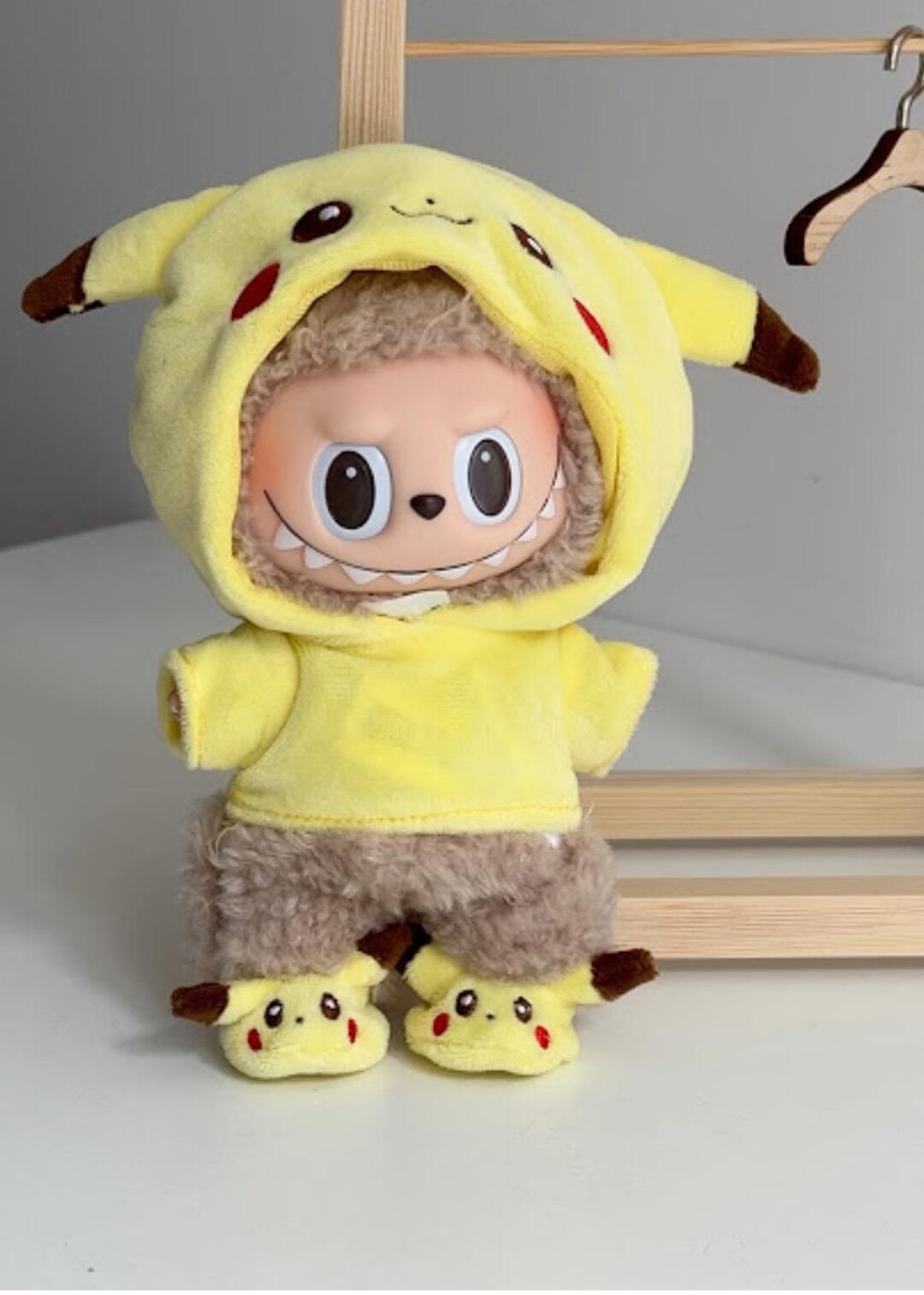 Cute Pikachu Outfit for 17cm Labubu Doll – Yellow Hoodie & Slippers Set ...