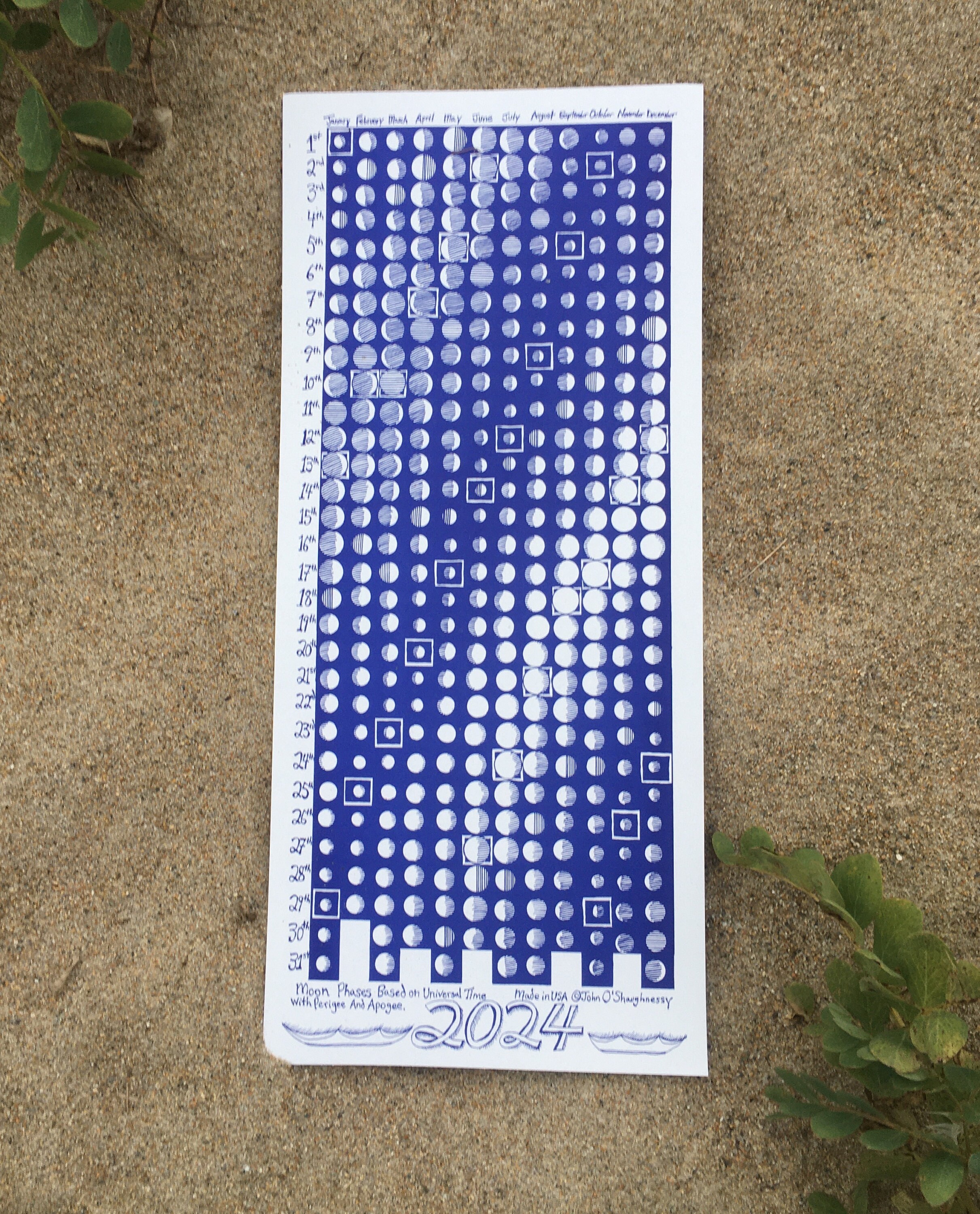 Vertical 2024 Lunar Calendar With Perigee and Apogee Super Moon ...