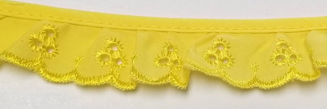 20 Yards Eyelet Lace Ruffled Fabric Sewing Gathered Trim Bright Yellow ...
