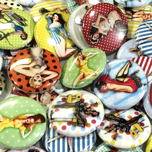 Pin up Girl Magnet - Etsy