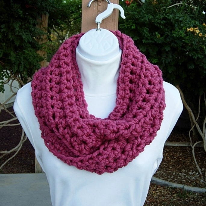 INFINITY LOOP SCARF Raspberry Dark Solid Pink Wool Blend | Etsy