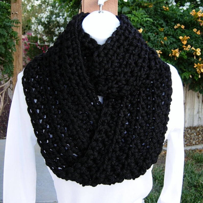 INFINITY SCARF Loop Cowl Solid Black 100% Extra Soft Bulky - Etsy