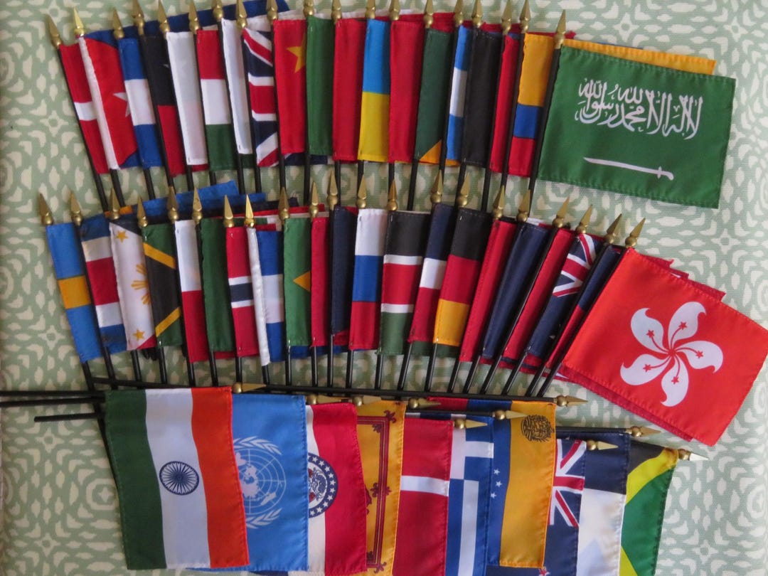 46 World Flags on Sticks 4" X 6" - Etsy