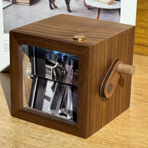 Custom Family Flip Animation Photo Frame, Wooden Flip Photo Frame ...