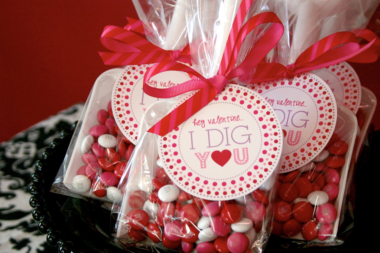 Valentine's Day Label, Tag, Sticker - Printable - Hey Valentine...i Dig ...