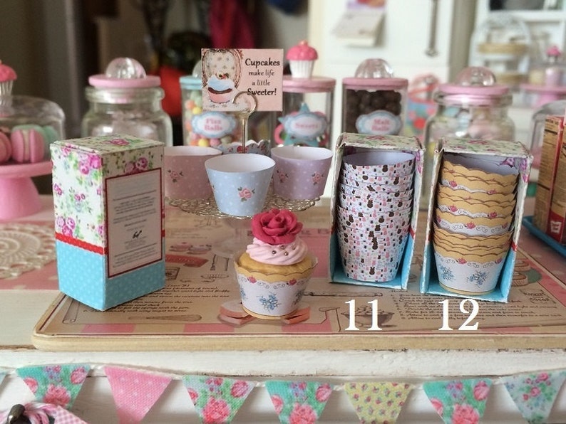 CUPCAKE WRAPPERS & BOX Choose 1/12 or 1:6 Scale Miniature | Etsy