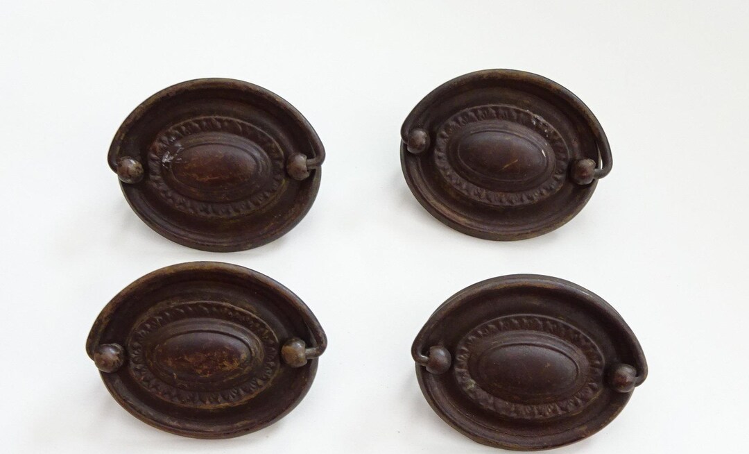 Four Vintage Metal Oval Drawer Pulls Amazing Aged Patina - Etsy