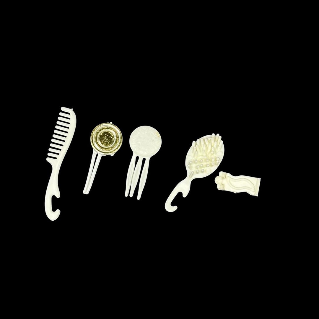 Vintage 5 Piece Barbie Doll White Hair Accessories Lot Brush, Comb ...