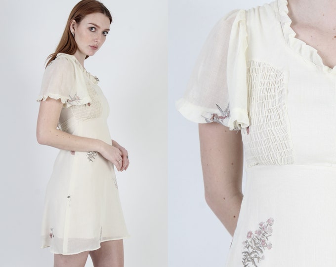 Ivory Floral Smocked Dress / Stretchy Elastic Bodice / Vintage 70s ...
