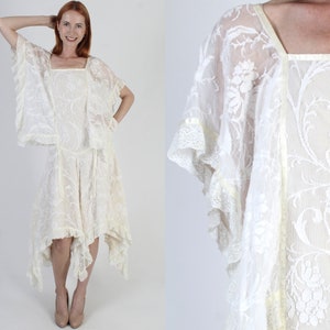 Victorian Hanky Hemline Wedding Dress Vintage Hi Lo Mermaid Hem Retro ...