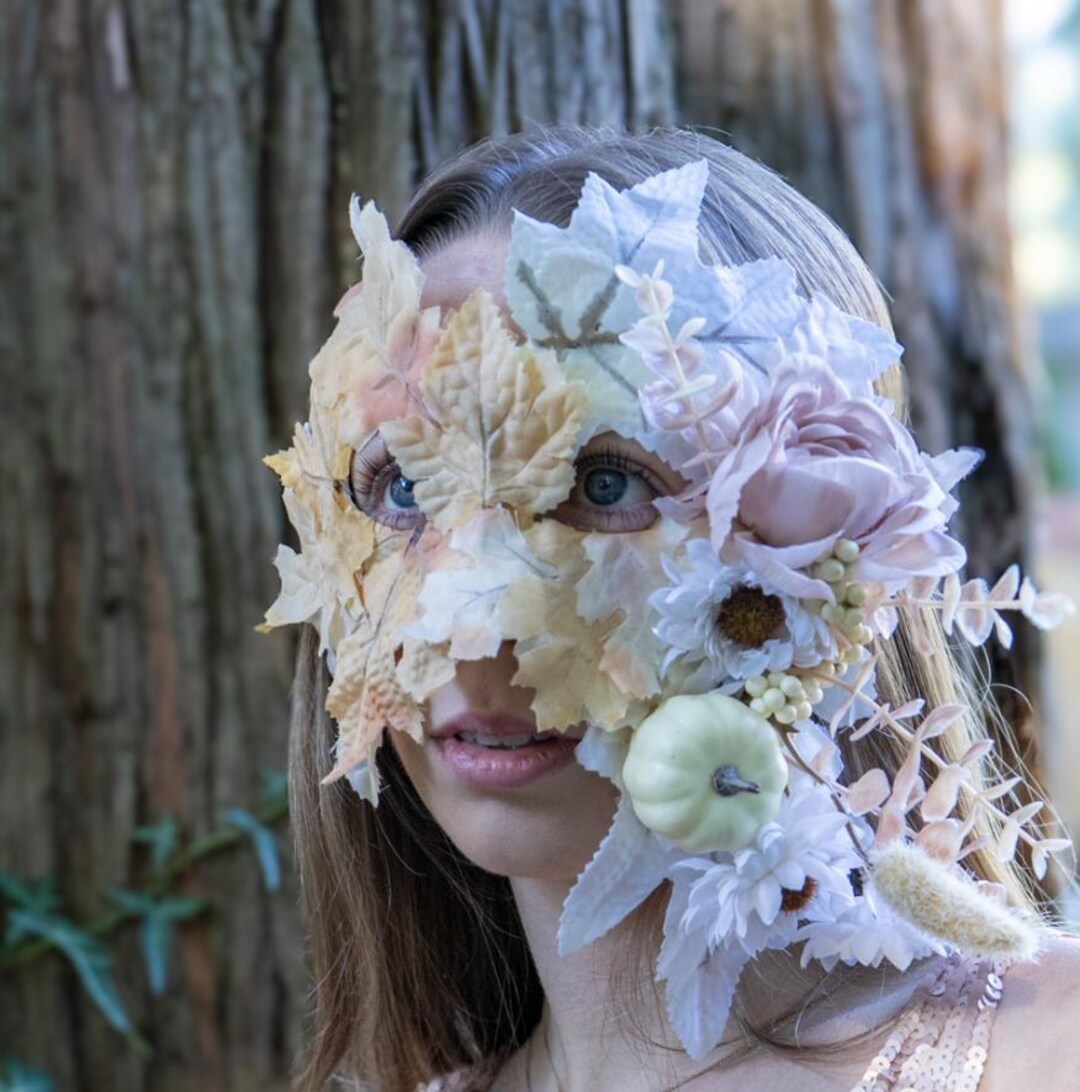 The Soft Season of Autumn Mask | Leaf, Masquerade, Fae, Forrest Friend ...