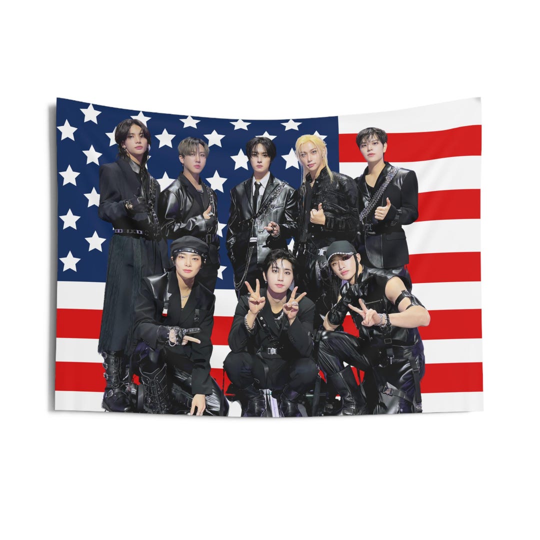 Stray Kids Members Black Outfit American Flag, Stray Kids Concert ...