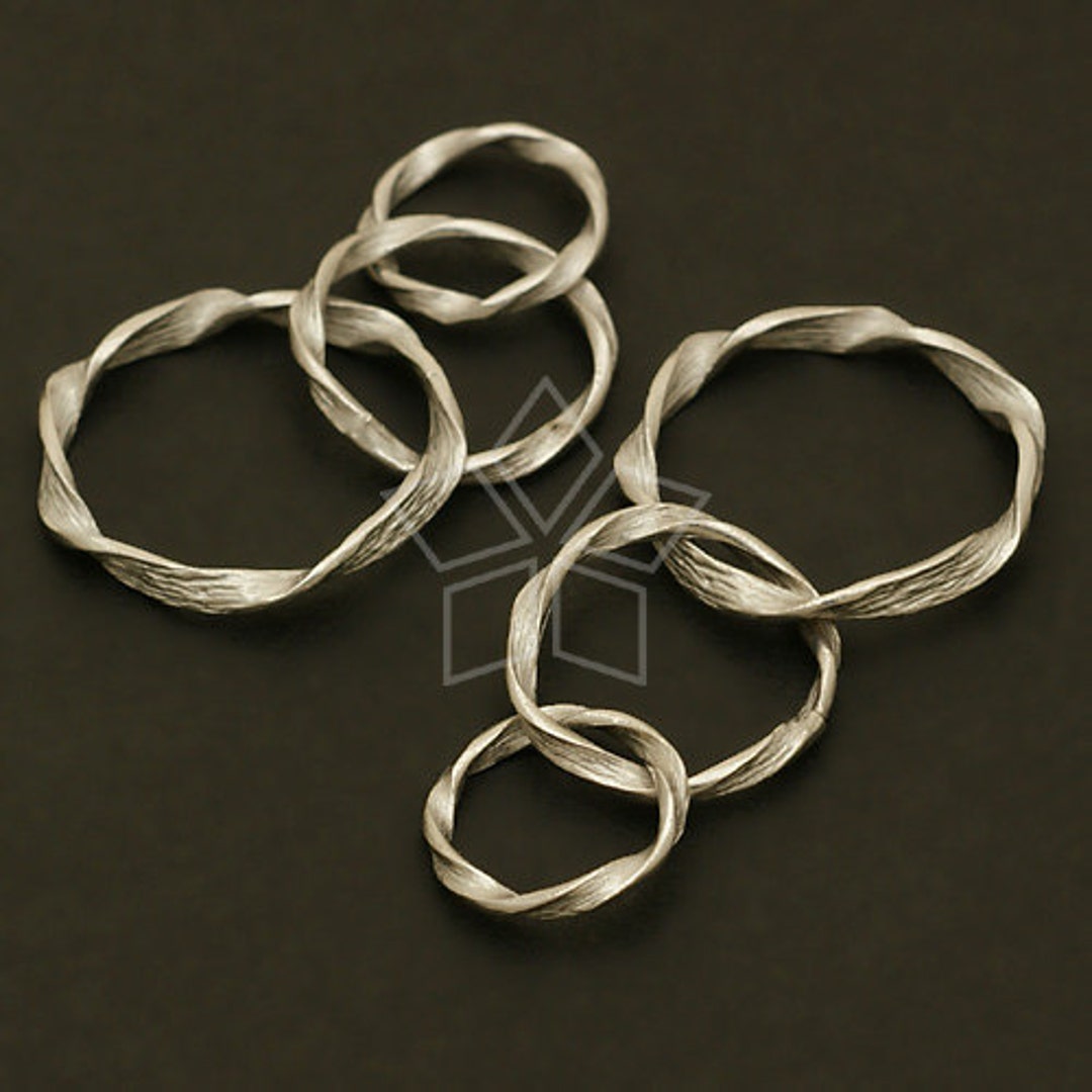 AC-384-OR / 2 Pcs - Triple Link Circle Connector, Open Rings Pendant ...
