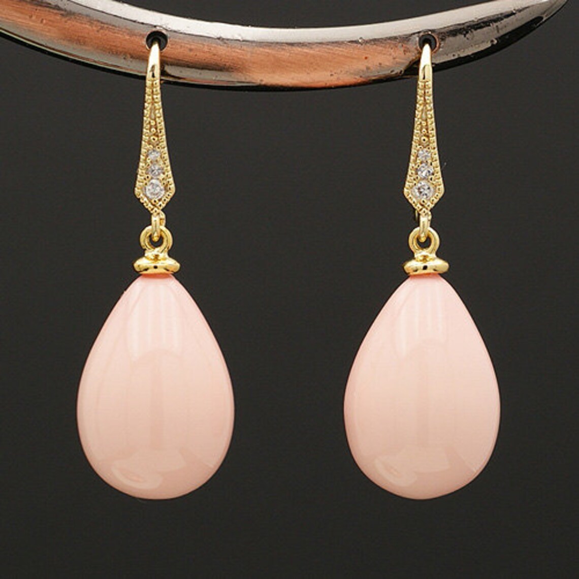 PL-034-PK / 2 Pcs Light Pink Tear Drop Shell Pearl Milky - Etsy