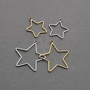 PD-1912-GD / 4 Pcs - Thin Wire Star Pendant (l-size), Wire Stars, Open ...
