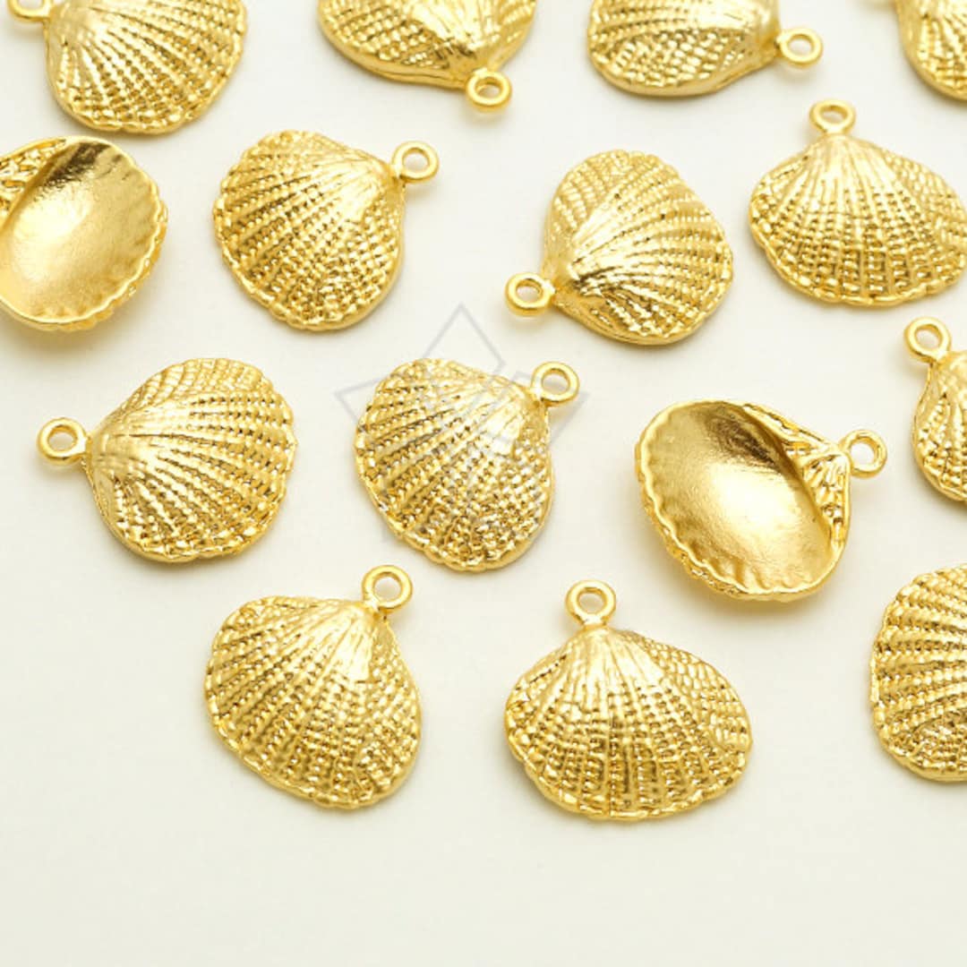 PD-1797-MG / 2 Pcs - Mini Shell Charm, Small Seashell Pendant, Matte ...