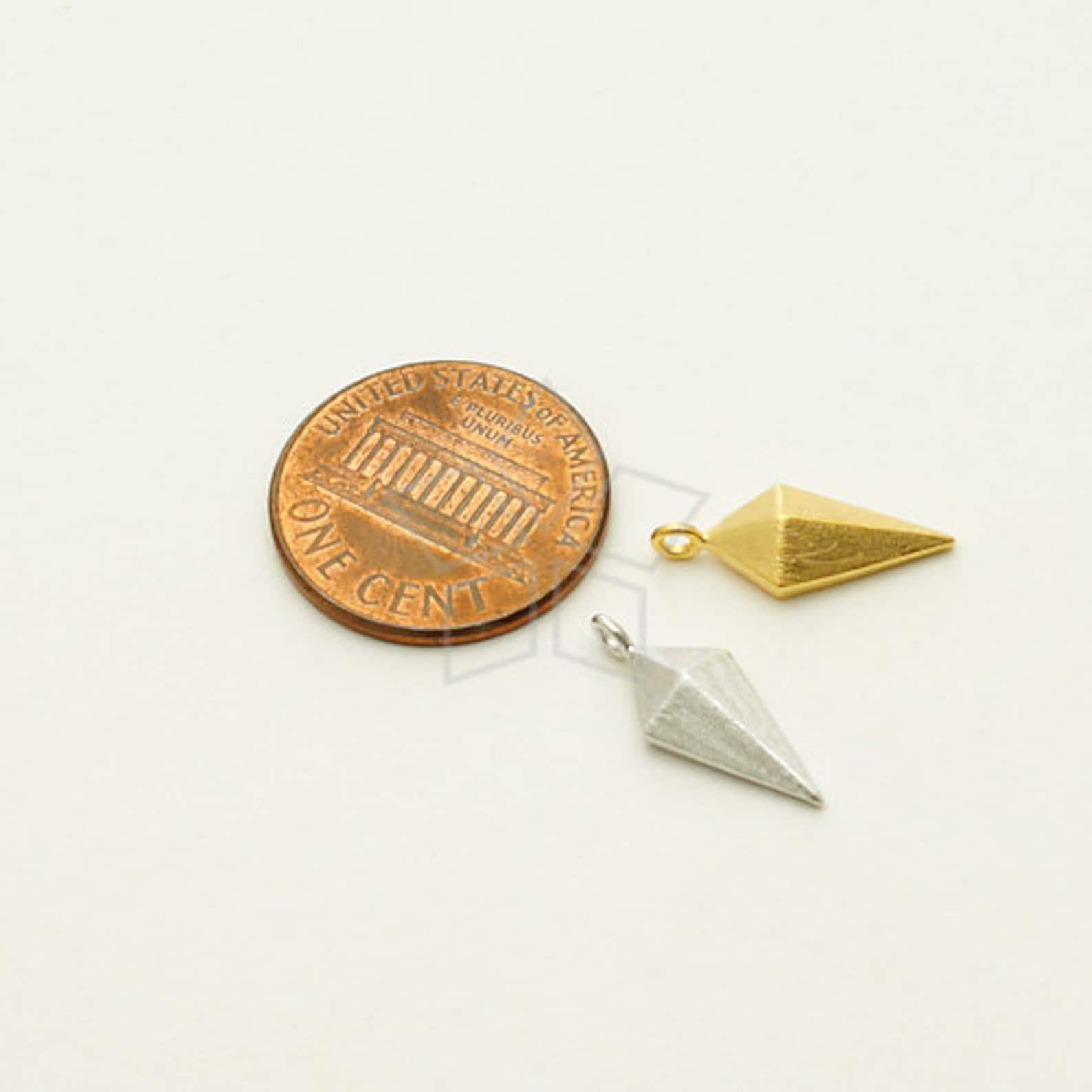 PD-812-OR / 2 Pcs Insignia Charm Pendant for Necklace - Etsy