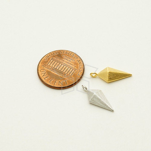 PD-812-OR / 2 Pcs Insignia Charm Pendant for Necklace - Etsy