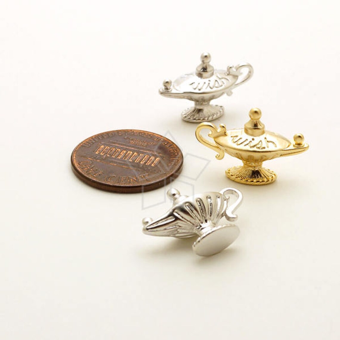 PD-2388-MG / 2 Pcs Magic Lamp Charms Aladdins Lamp Charms - Etsy