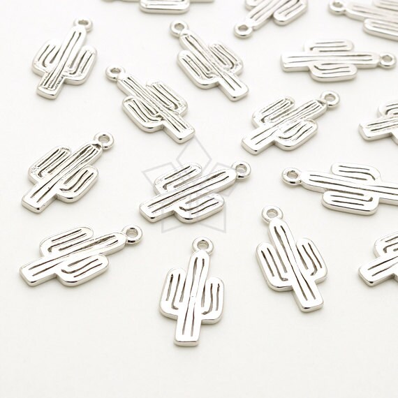 PD-1837-OR / 2 Pcs Tiny Cactus Pendant Southwest Style | Etsy