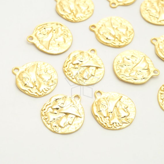 PD-1514-MG / 2 Pcs Cameo Medieval Knight Pendant Vintage | Etsy