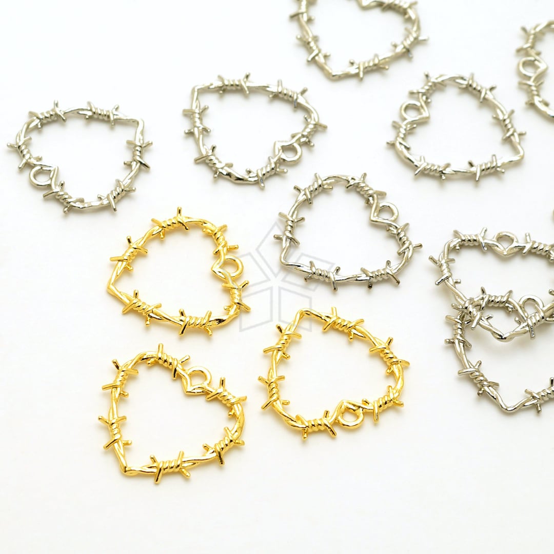 PD-1846-OP / 2 Pcs - Thorns Branch Heart Pendant, Barbed Wire Heart ...