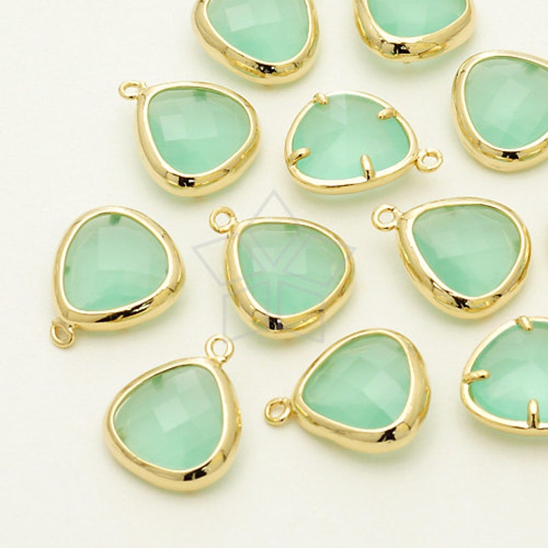 PD-839-GD / 2 Pcs NEW Tiny Glass Stone Fancy Pendant mint | Etsy