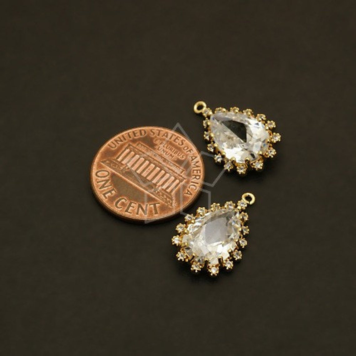 PD-219-GD / 2 Pcs - Radiant Jewel Drop Pendant, Cubic Zirconia Deco ...