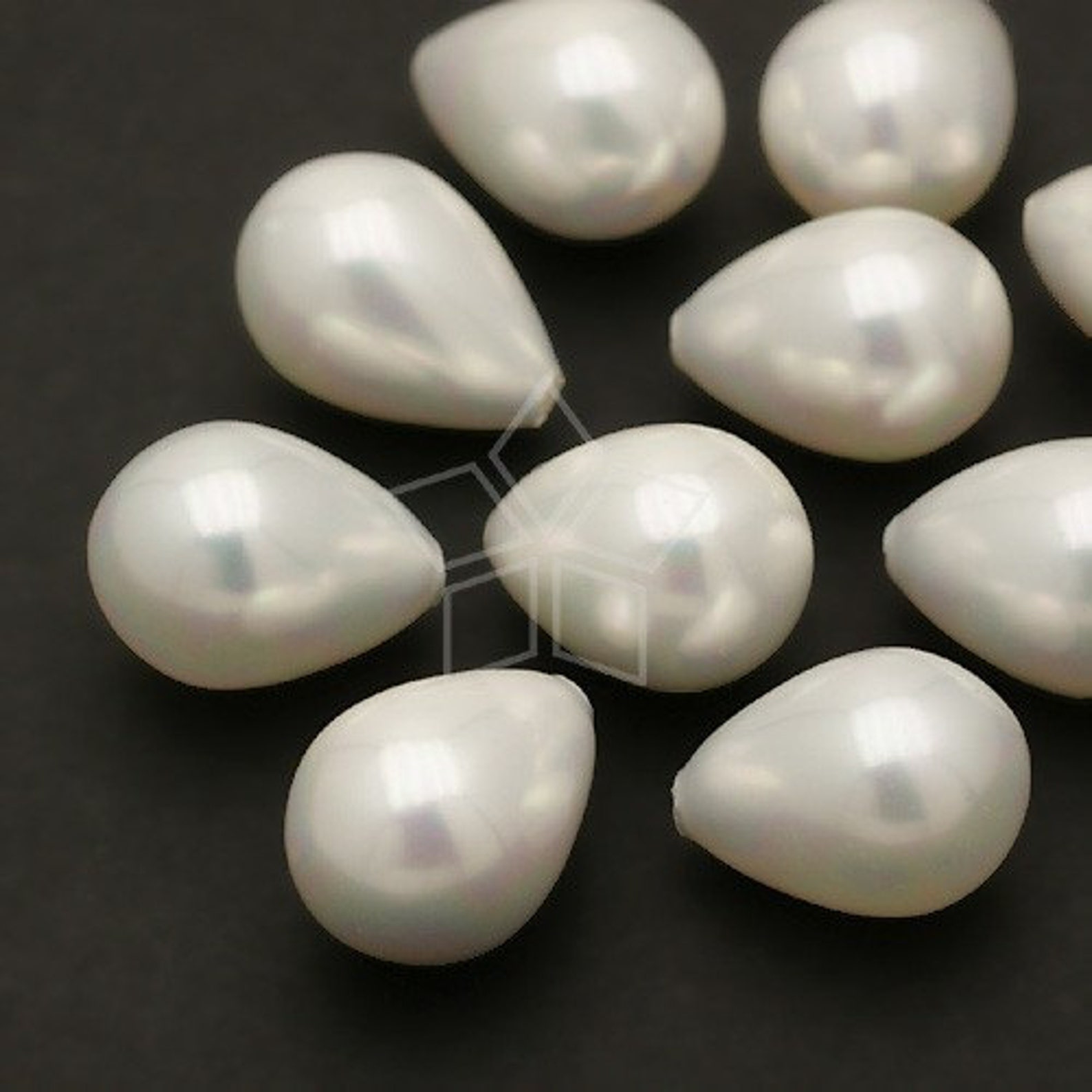 PL-016-SP / 2 Pcs Cream White Tear Drop Shell Pearl | Etsy