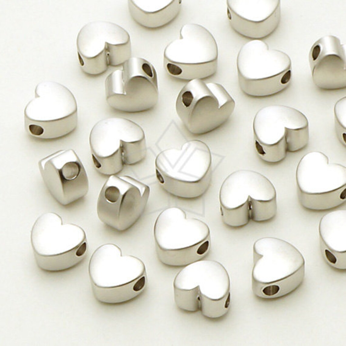 ME-162-MS / 4 Pcs Tiny Chubby Heart Bead Centerpiece Matte - Etsy