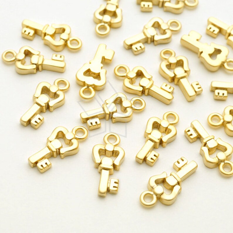 PD-1752-MG / 2 Pcs Tiny Mini Key Charms Small Key Pendant - Etsy