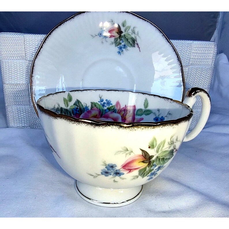 Countess Fine Bone China Floral Cup and Saucer England Gold Trim ...