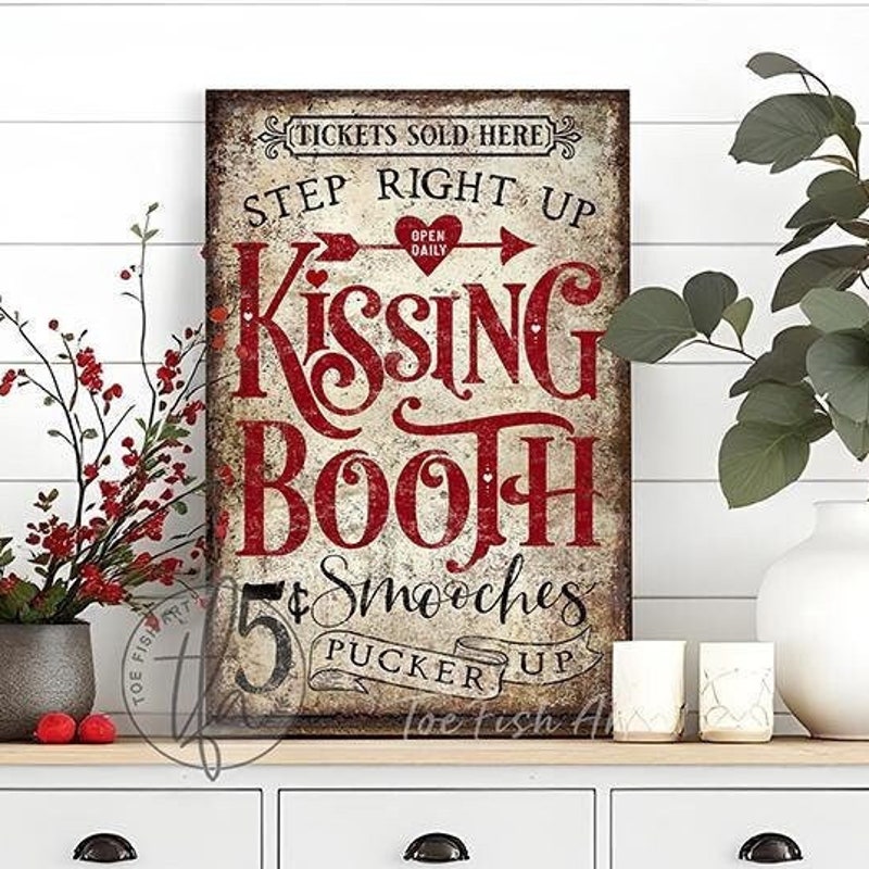 Kissing Booth Sign - Etsy