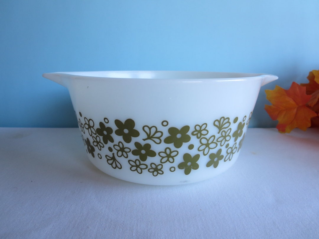Vintage Pyrex Green Daisy Casserole Dish - 1 1/2 Quart Tab Casserole - Etsy