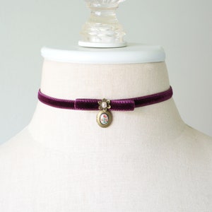 Velvet Ribbon Necklace With Vintage Locket - Bow Tie Choker - Birthday ...
