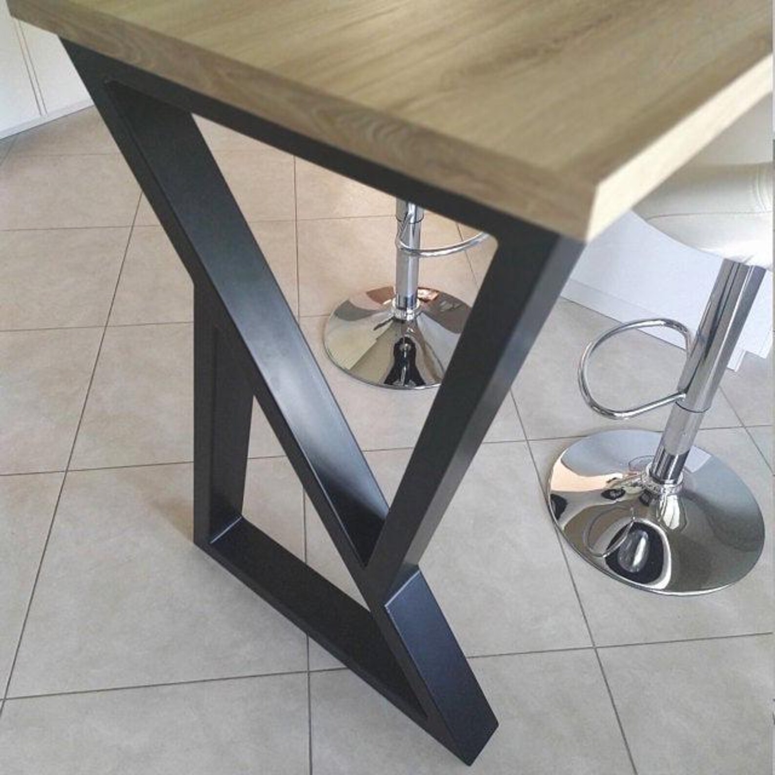 Modern Metal Table Legs – V Shape Geometric Steel Base – Black Powder ...
