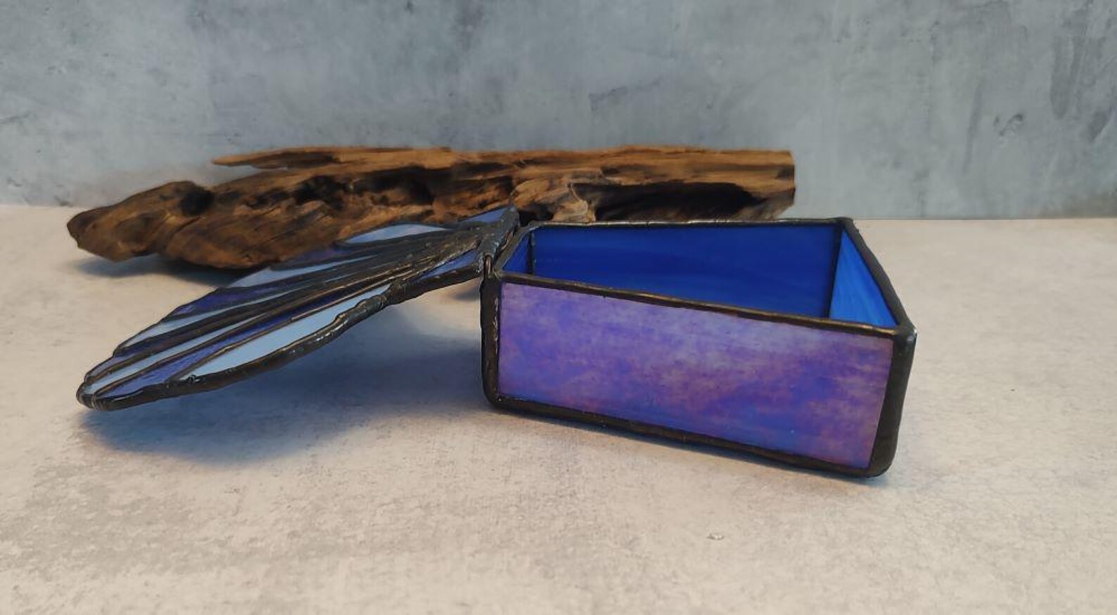 Stained Glass Shell Trinket Box: Iridescent Blue Jewelry Box - Etsy
