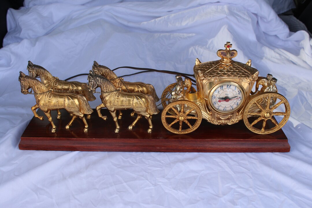 Vintage Coronation Coach Clock WORKS United Clock Corp Antique Electric ...