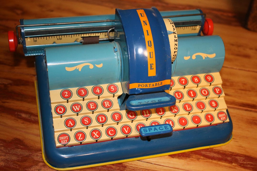 Tin Toy Typewriter Unique Art Co. Vintage Metal Display Childrens ...