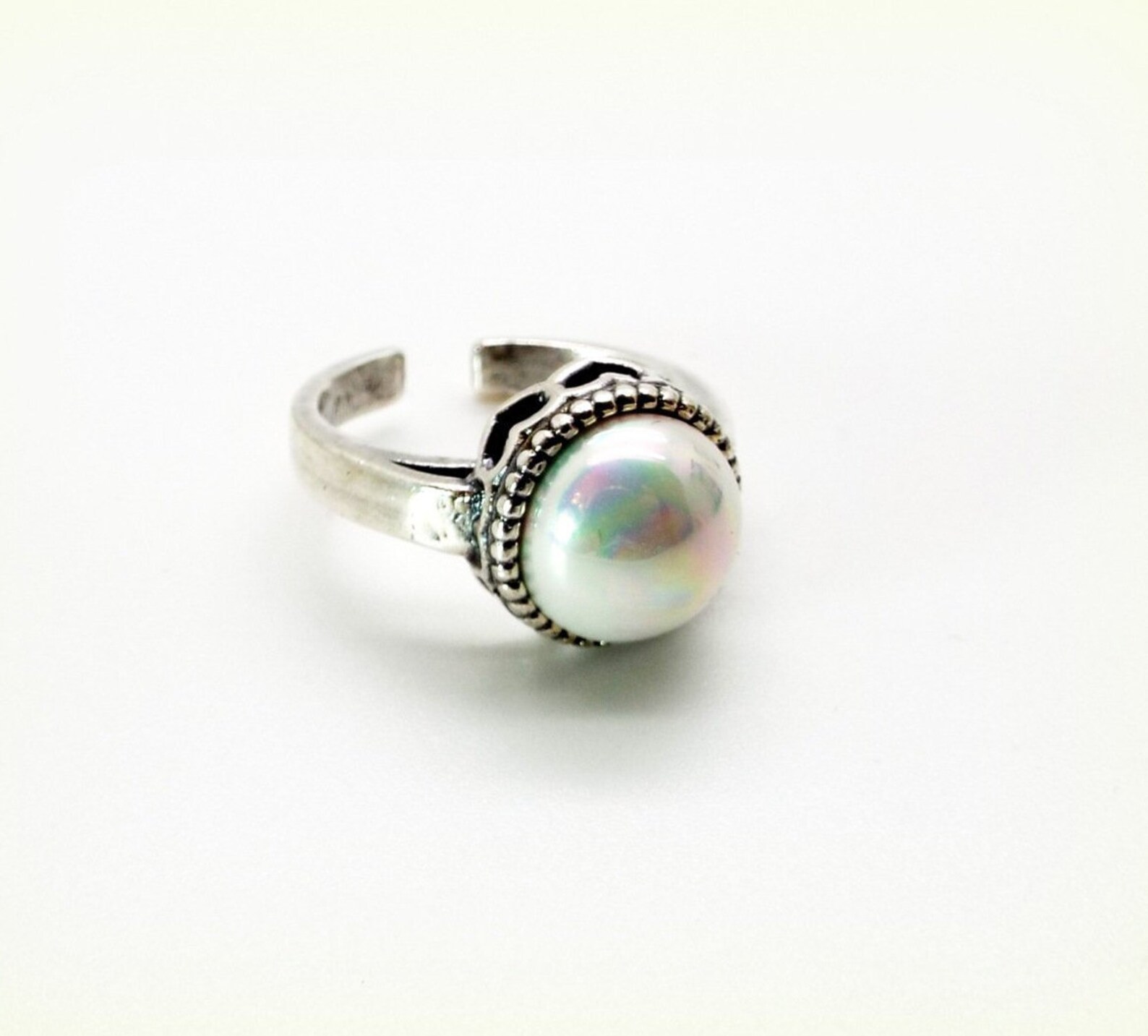 White Pearl Ring - White South Sea Shell Pearl Ring -white Ring - White ...
