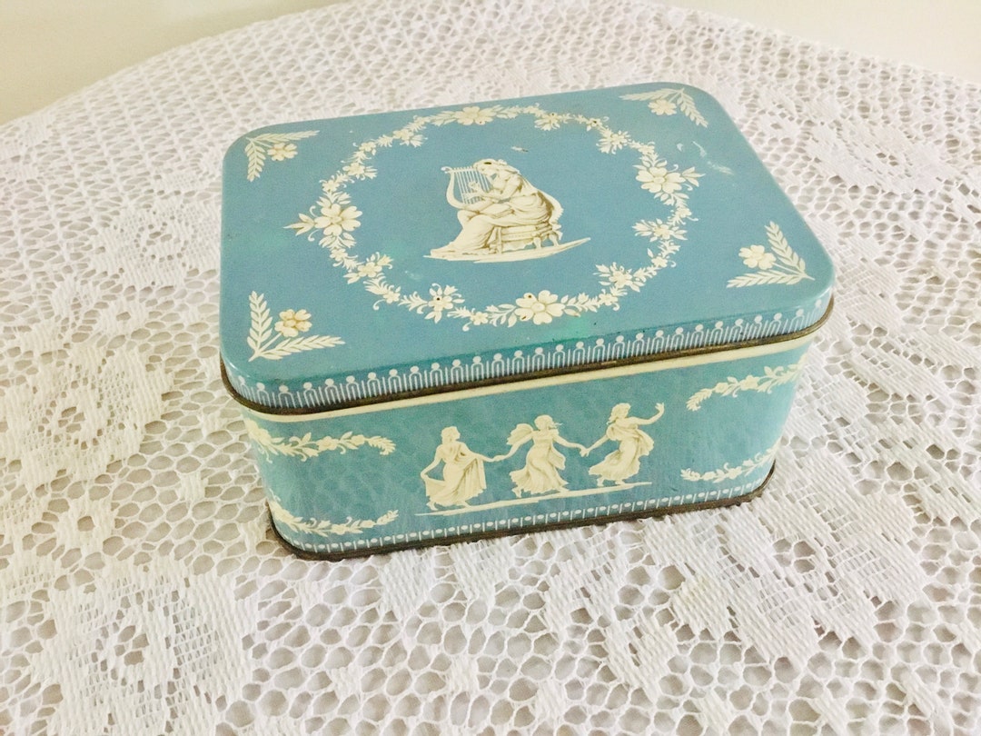 Tin Can Daher NY Victorian Blue White Goddess & Harp Can Made in ...