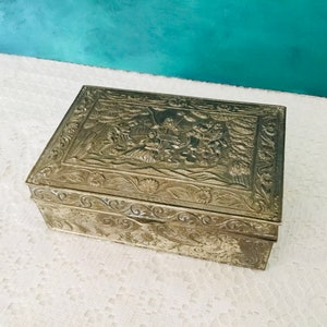 Antique Silver Metal Embossed Rectangle Hinged Jewelry Box Velvet Lined ...